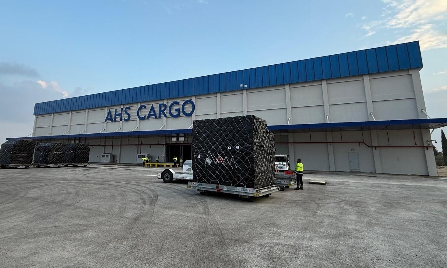 AHS/Menzies relies on Lödige’s automated ULD storage system